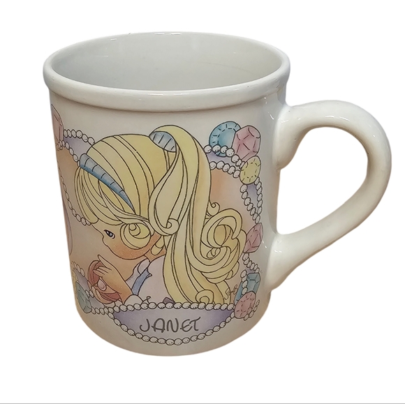 Precious Moments | Dining | Vintage 997 Precious Moments Whats In A ...